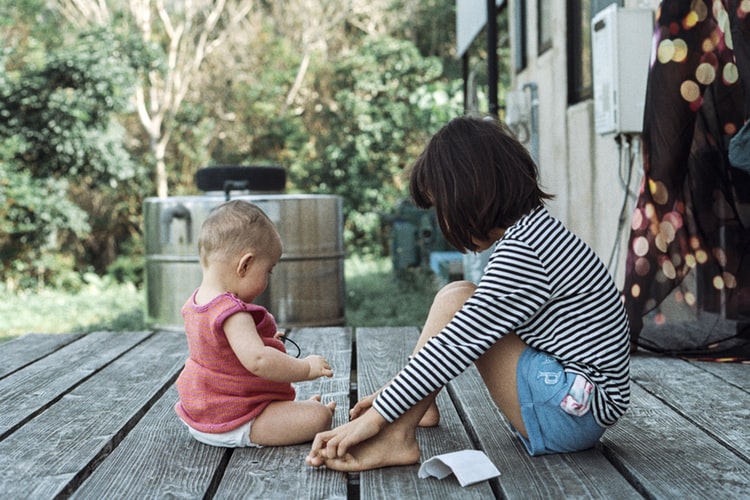 Finding a Reliable Nanny Agency/Babysitter Near Me